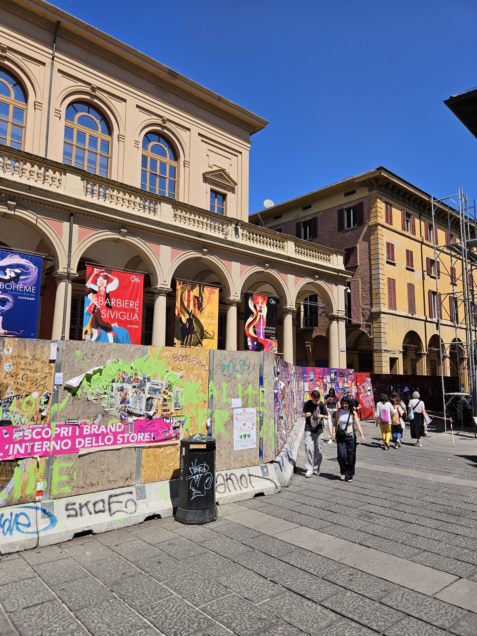 Talking Location With … Tom Benjamin: BOLOGNA Blog | TripFiction